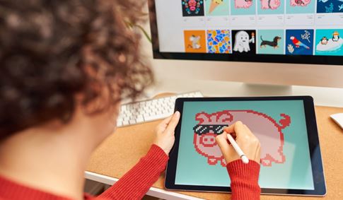 Ava Maker | UI TOOLS